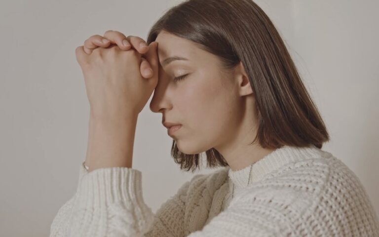 What Does Edify Or Edification Mean? A Christian Study - Church St Hyacinth